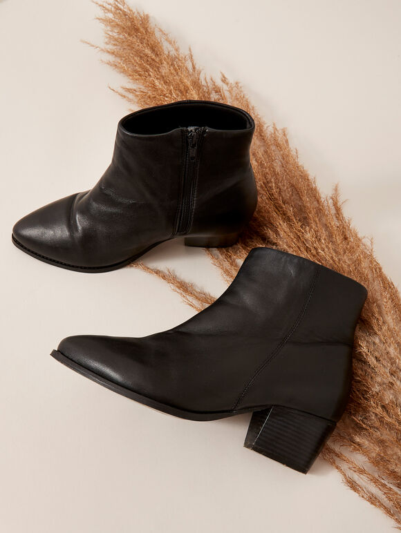 Black Ankle Leather Boot Apricot Clothing