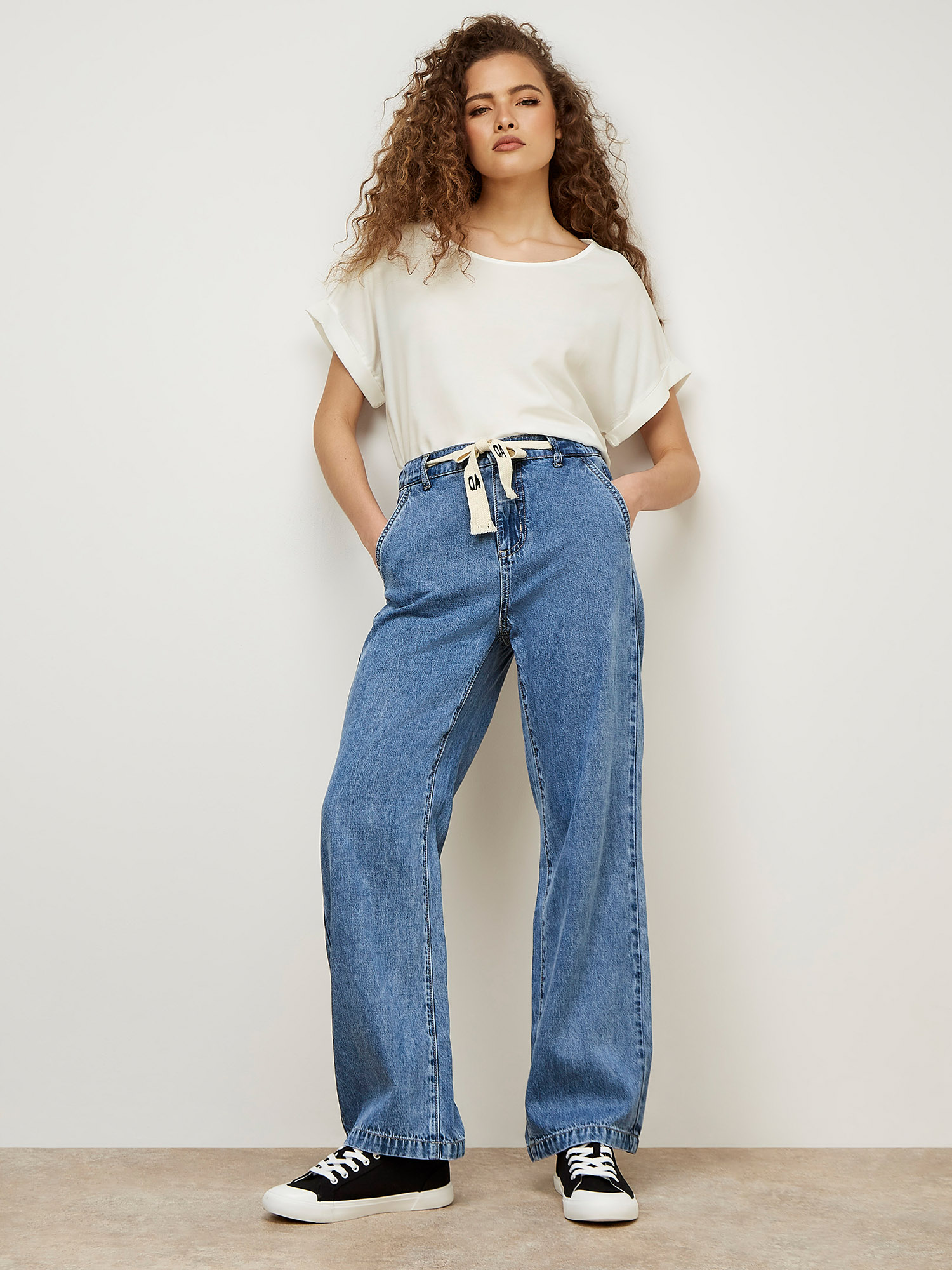 Eva Straight Leg Drawstring Jeans | Apricot Clothing