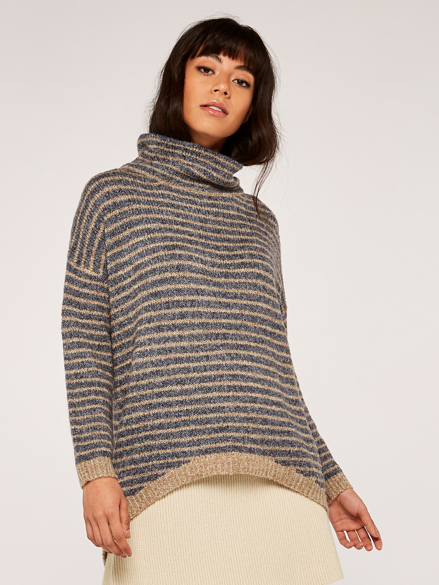 Gestreifter Pullover Mit Stehkragen | Apricot Kleidung